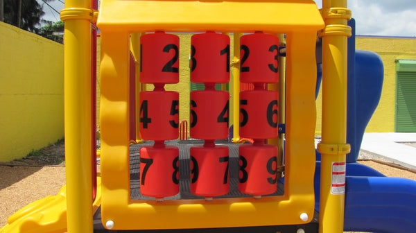 Numbers Panel – Trassig - The Playground People