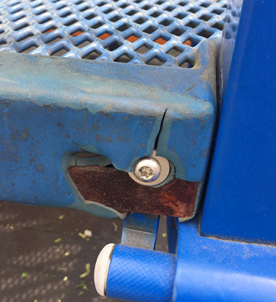 1 Quart DIY Playground Deck Repair Kit – Trassig - The Playground People